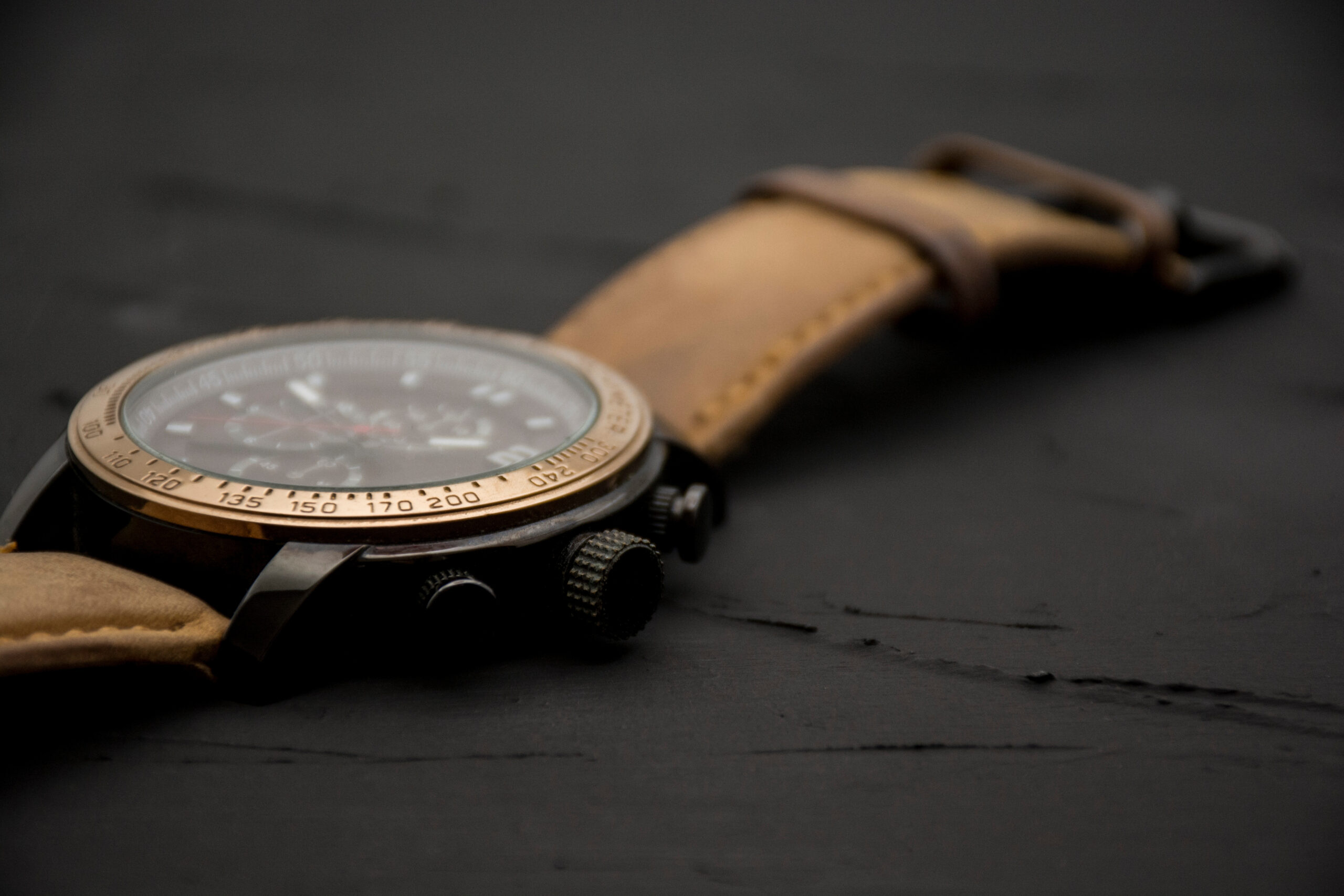 What is a Swiss Movement Watch? Everything You Need to Know - TH March